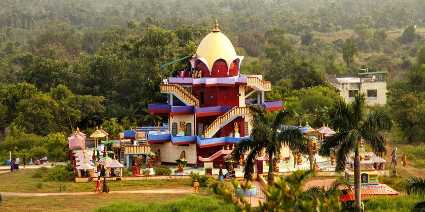 Experience the Devine Beauty of Devi Puram | 'Monomousumi'