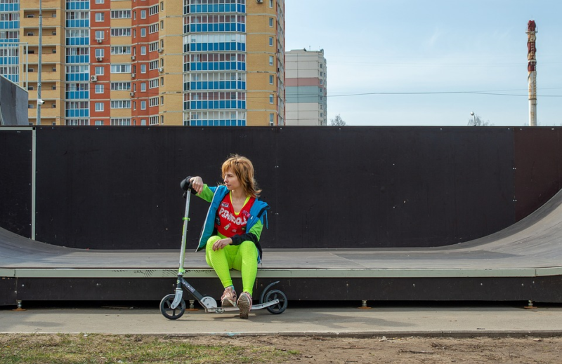 The Ins and Outs of Stunt Scooters: Tricks and Techniques | 'Monomousumi'